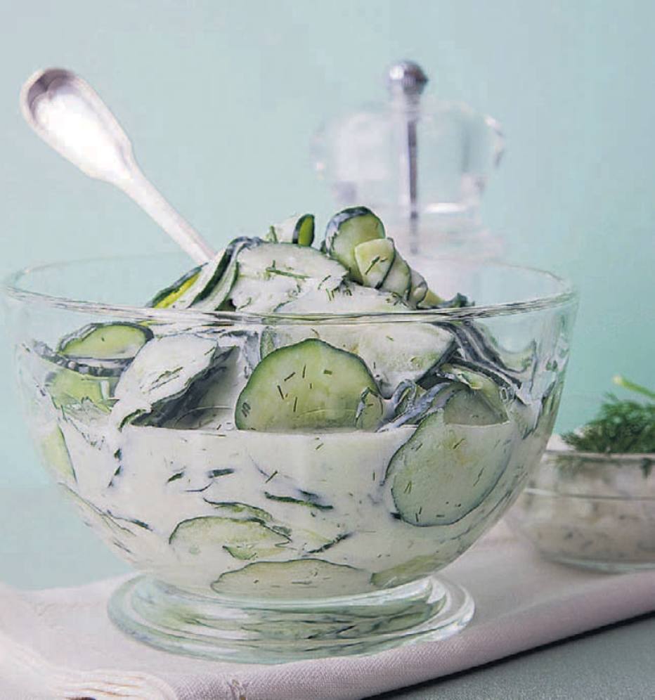Salada de pepino iogurte Paladar Estadão