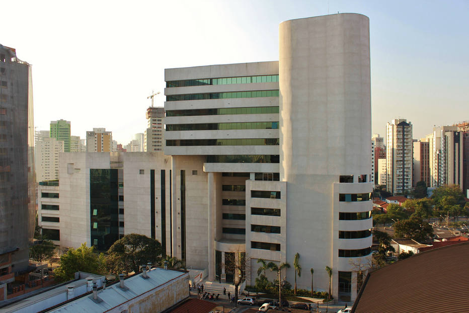 Insper: Formação 2 em 1 - Educação - Estadão