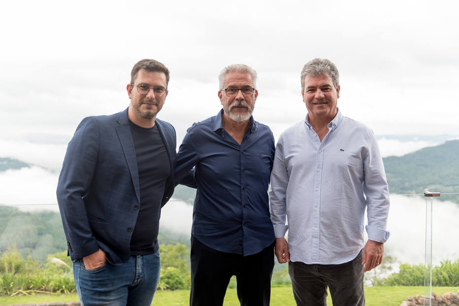 Jose Paim reuniu amigos para apresentar o projeto do novo hotel ...