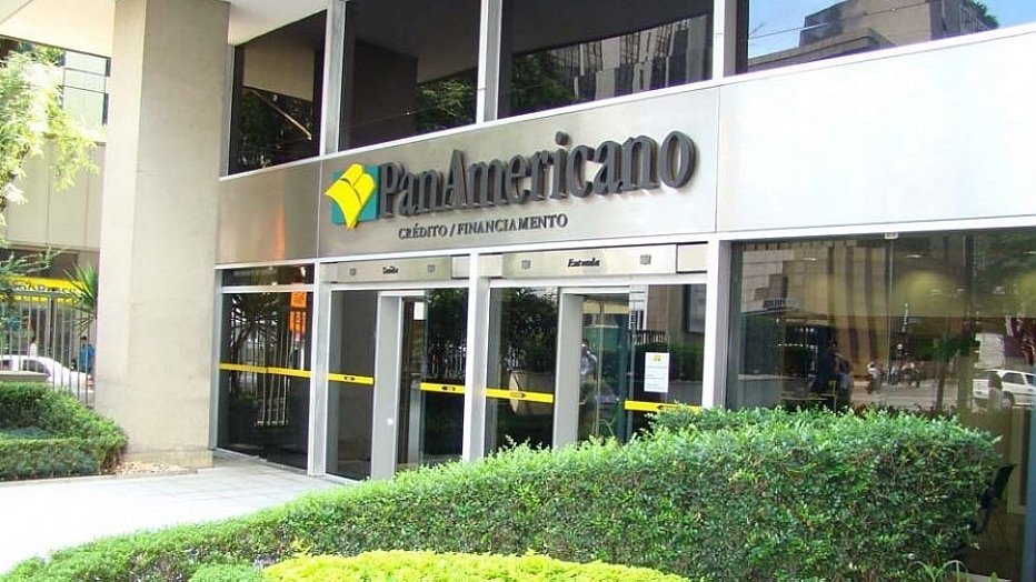 Banco Panamericano - Economia - Estadão