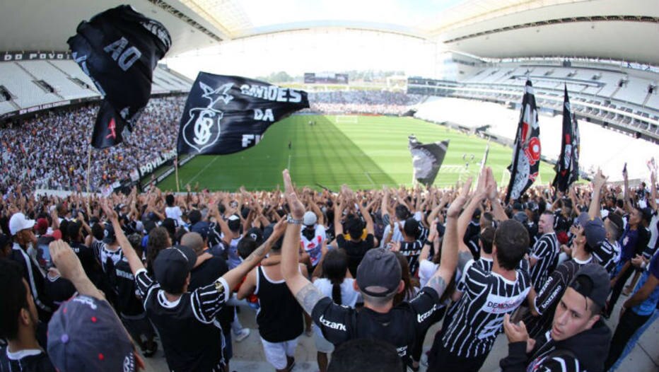 Pesquisa mostra que torcida do Corinthians 'adotaria' naming rights da ...