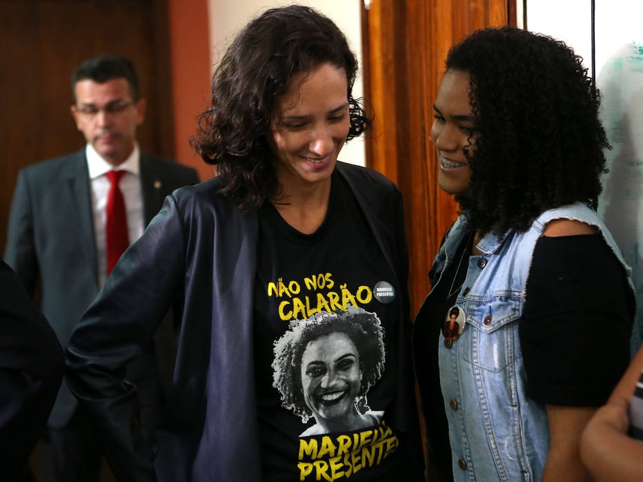Três Meses Depois De Assassinato Mulher De Marielle Se Ancora Na