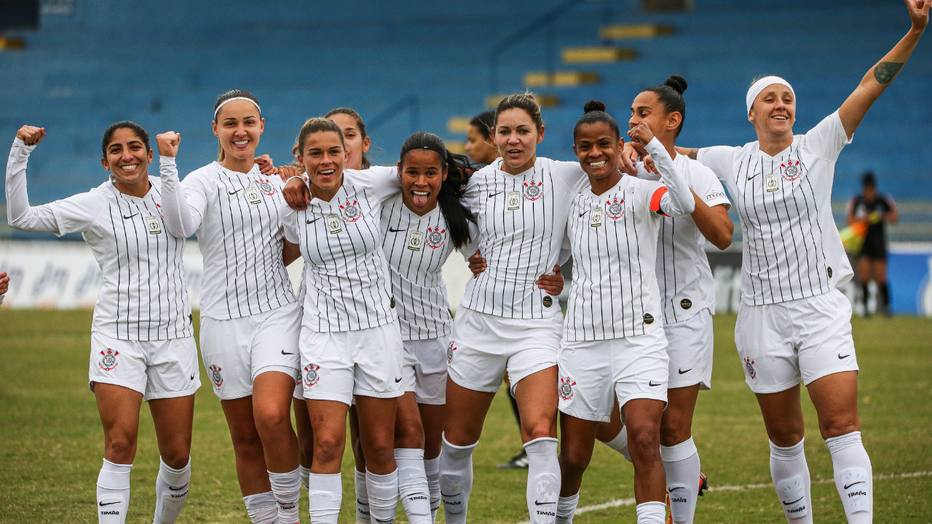 Time feminino do Corinthians goleia e fica a uma vitória de recorde ...