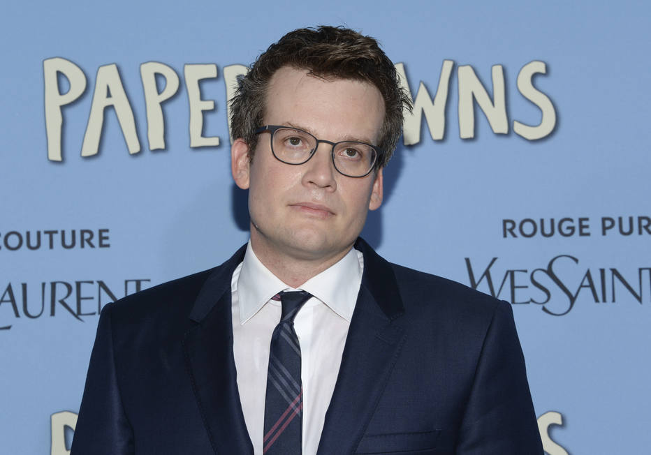 John Green Autor De A Culpa é Das Estrelas Anuncia Novo Livro Para