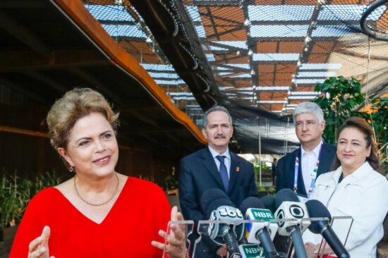 Estadão cria manchete falsa em cima de frase de Dilma - Jornal GGN